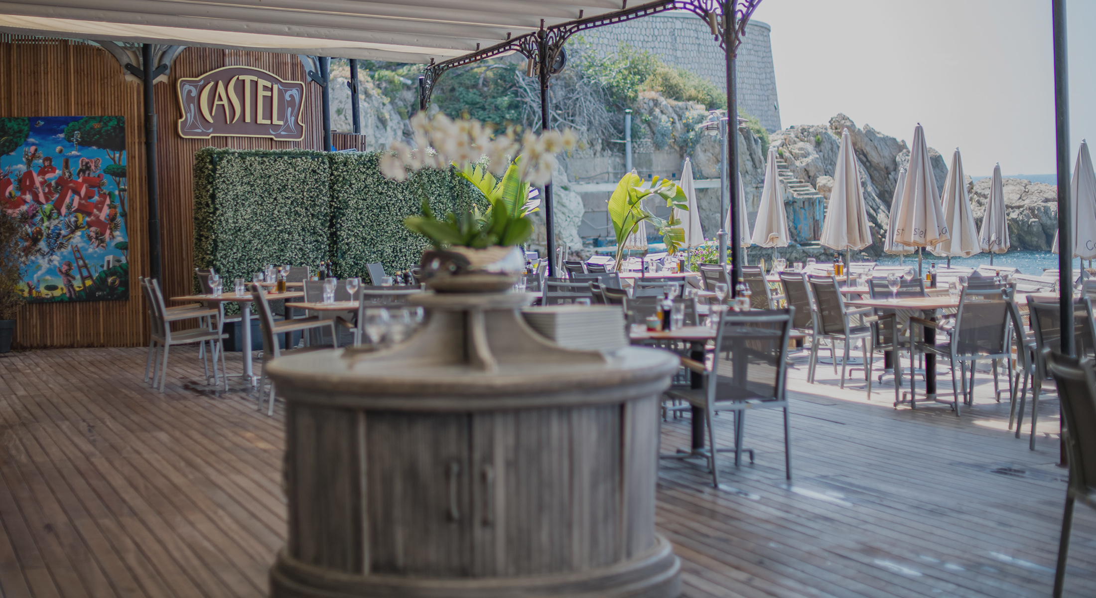 Castel Plage - Plage privée, Bar & Restaurant à Nice