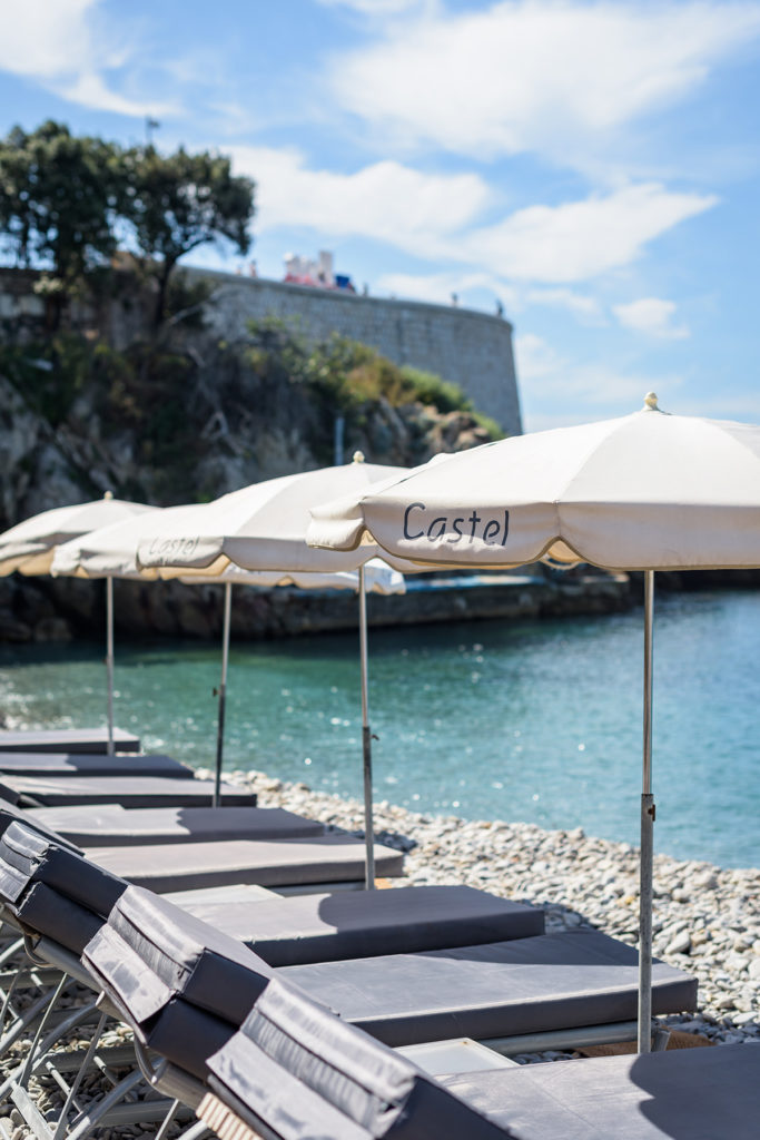 Castel Plage - Plage privée, Bar & Restaurant à Nice
